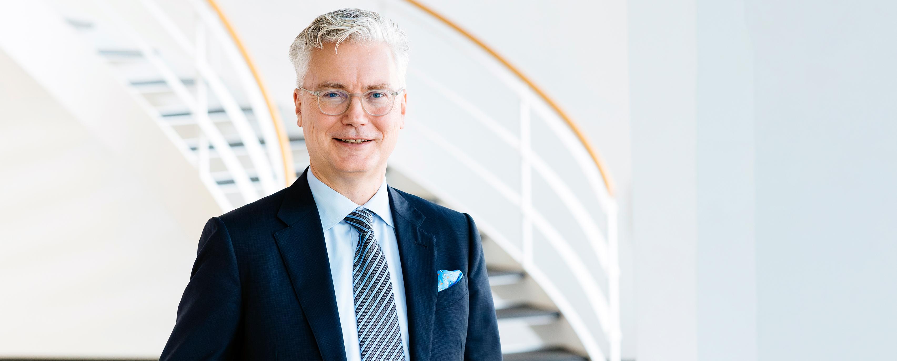 Prof. Dr. Alexander von Erdély
