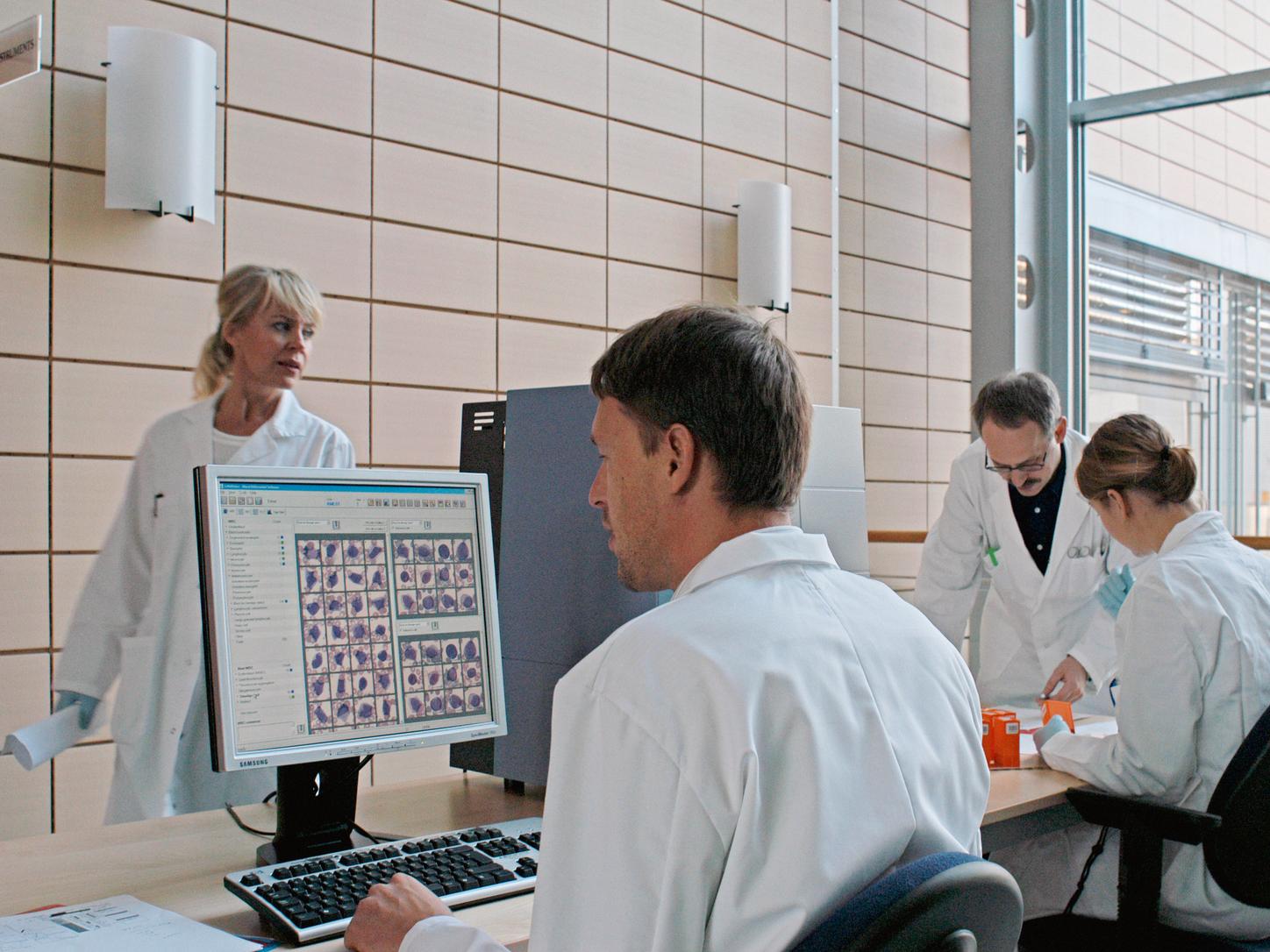 CellaVision DM96 Digital Cell Morphology System