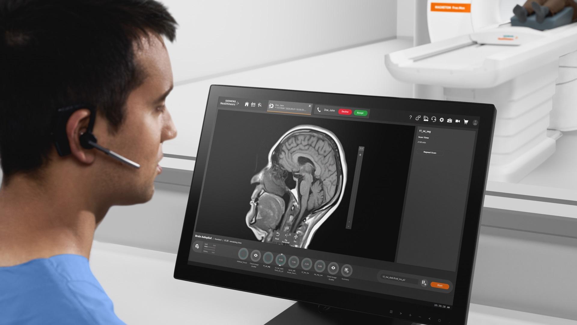 MAGNETOM Free.Max– Open Bore MRI