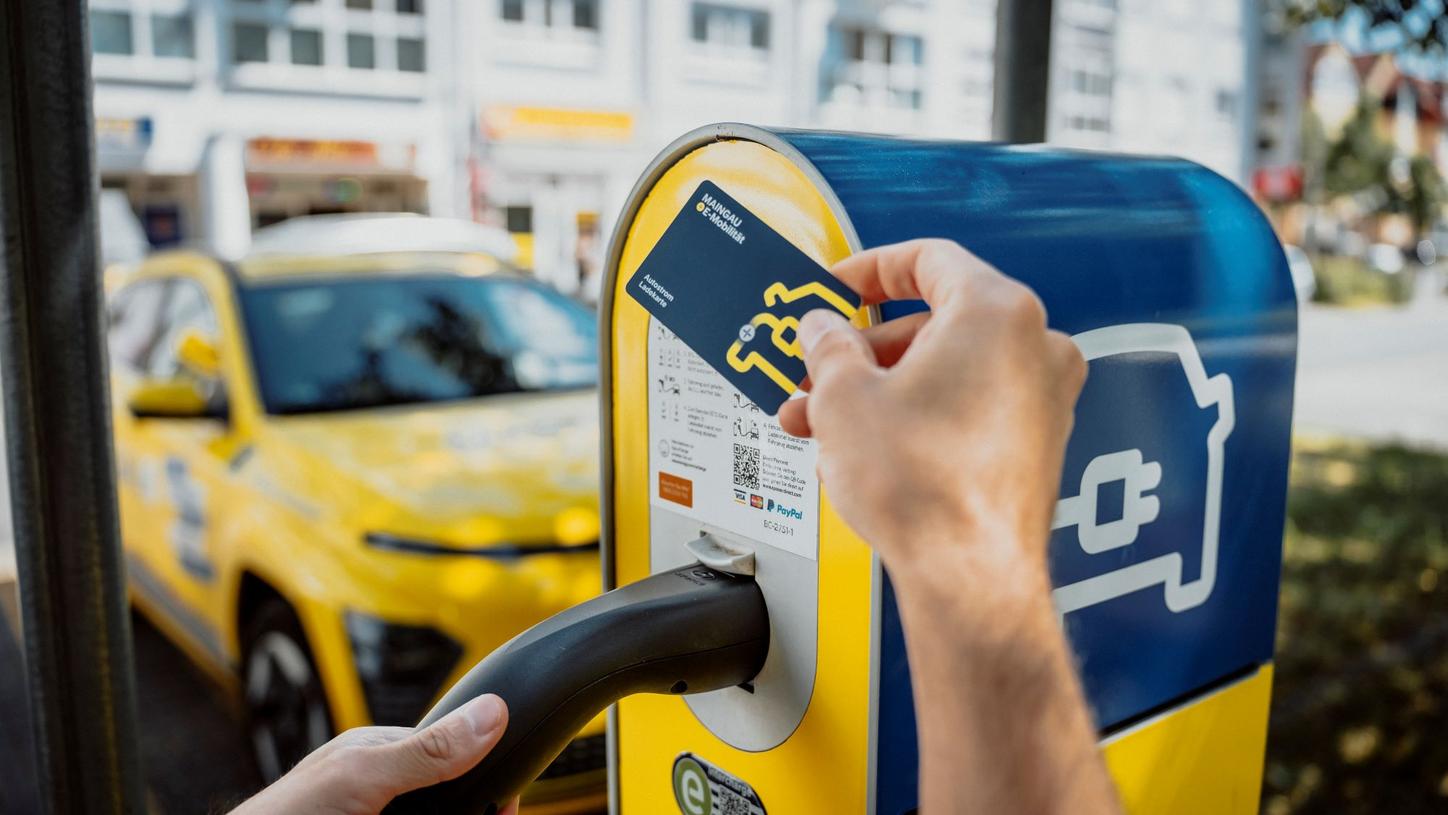 Fragen zur Ladekarte für E-Autos | MAINGAU