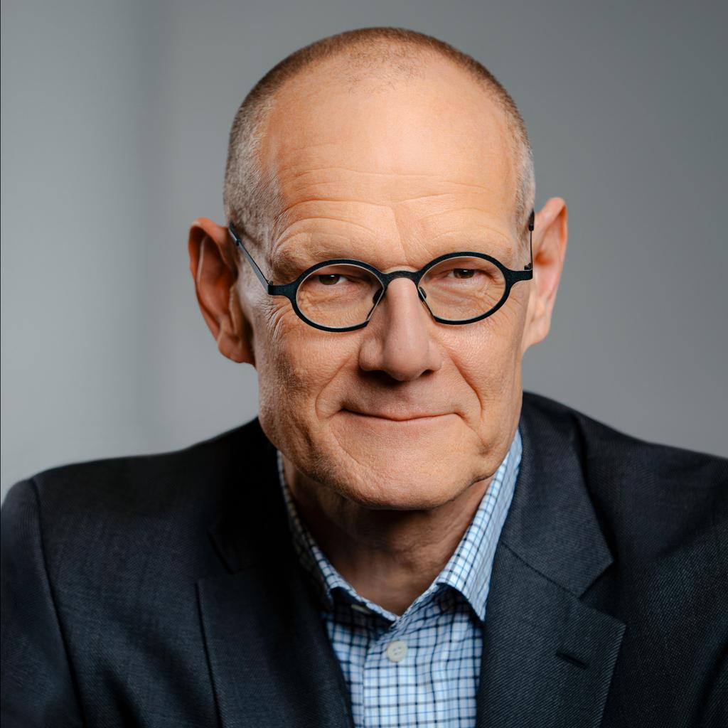 Scaling healthcare access: The future of cancer care - Siemens ...