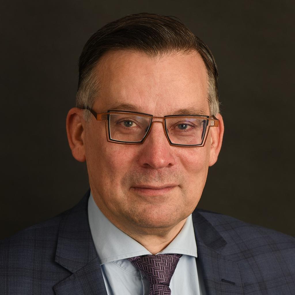 In the new era of medical imaging with photon-counting CT