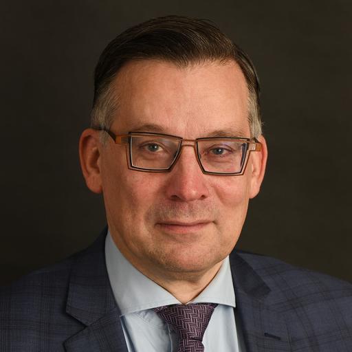 In the new era of medical imaging with photon-counting CT