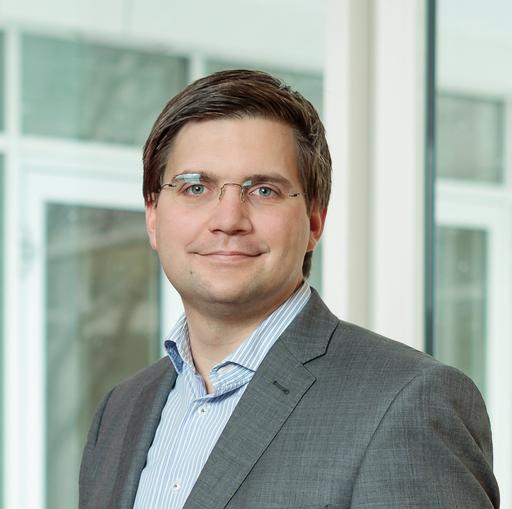 How to keep a MRI scanner fleet up-to-date?