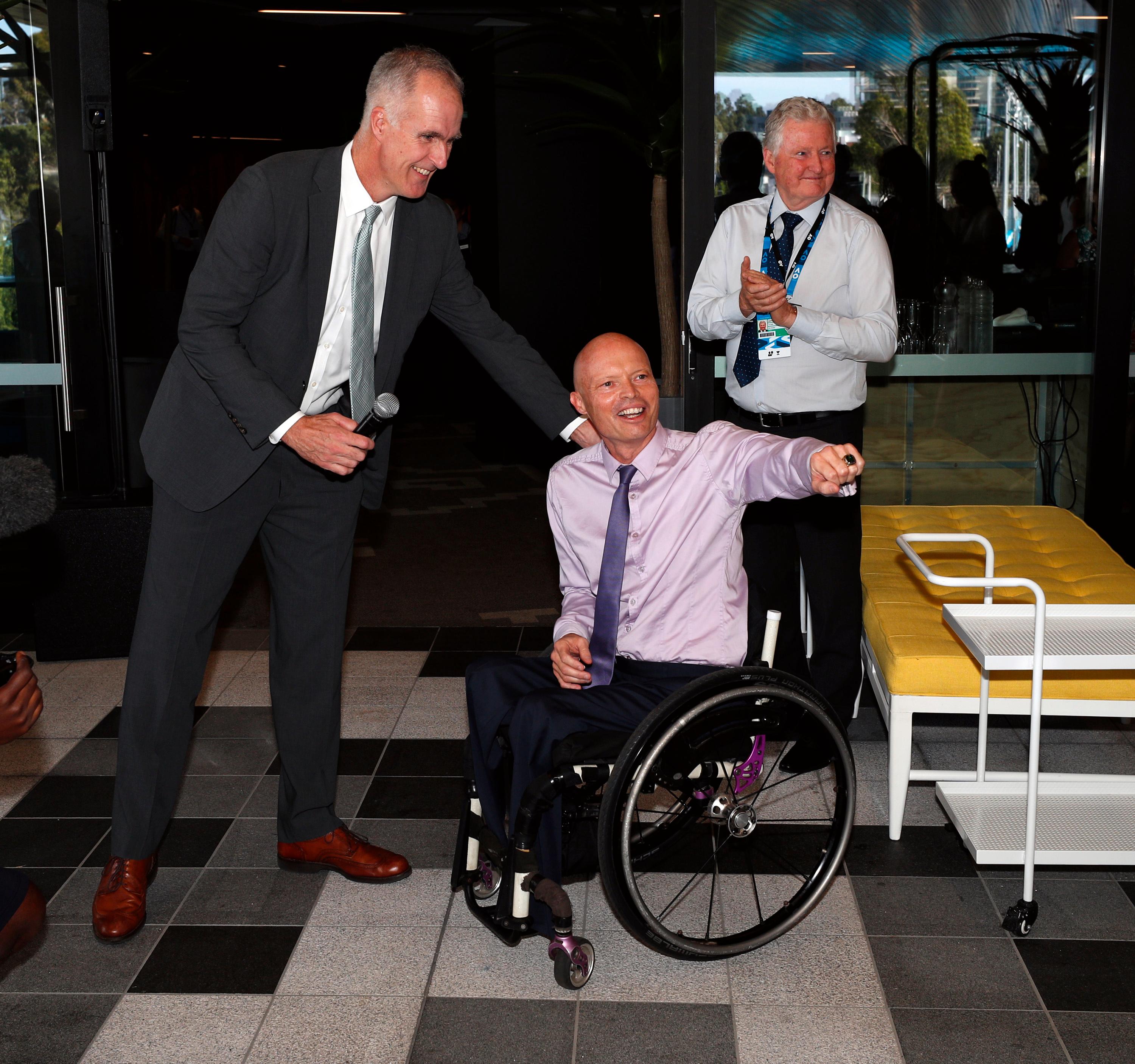 A Hall of Fame ring for David Hall