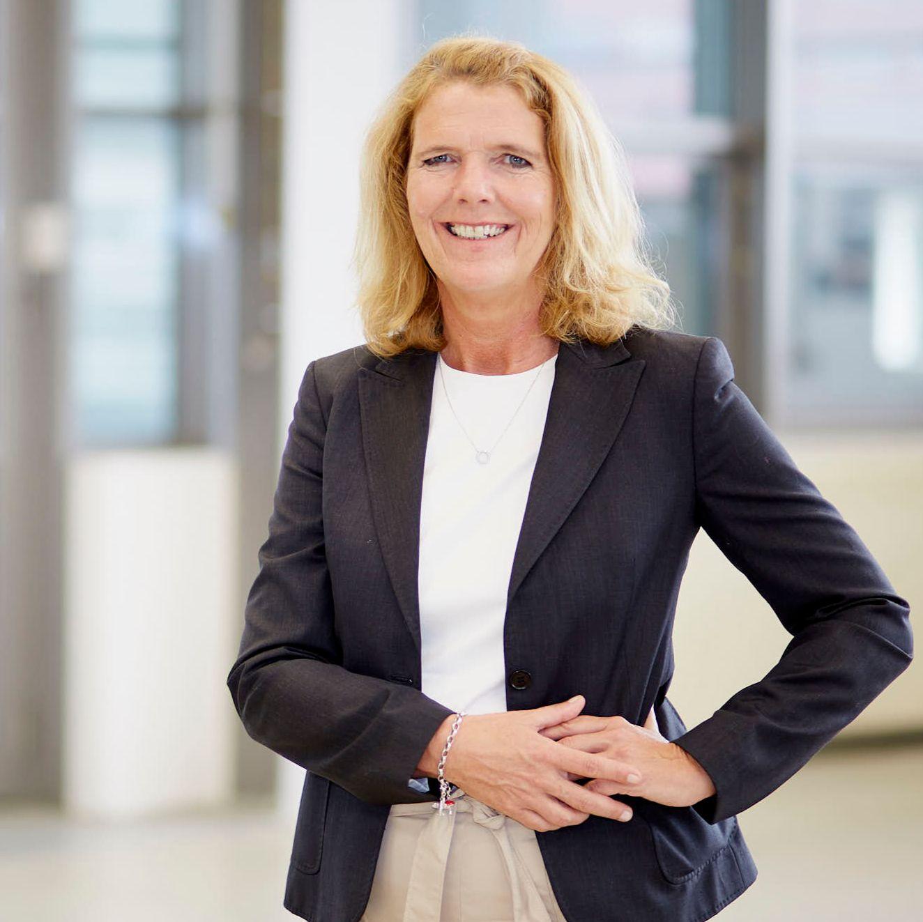 LTT-Contact_von_Holtzapfel_Britta_004.jpg?nowebp=1