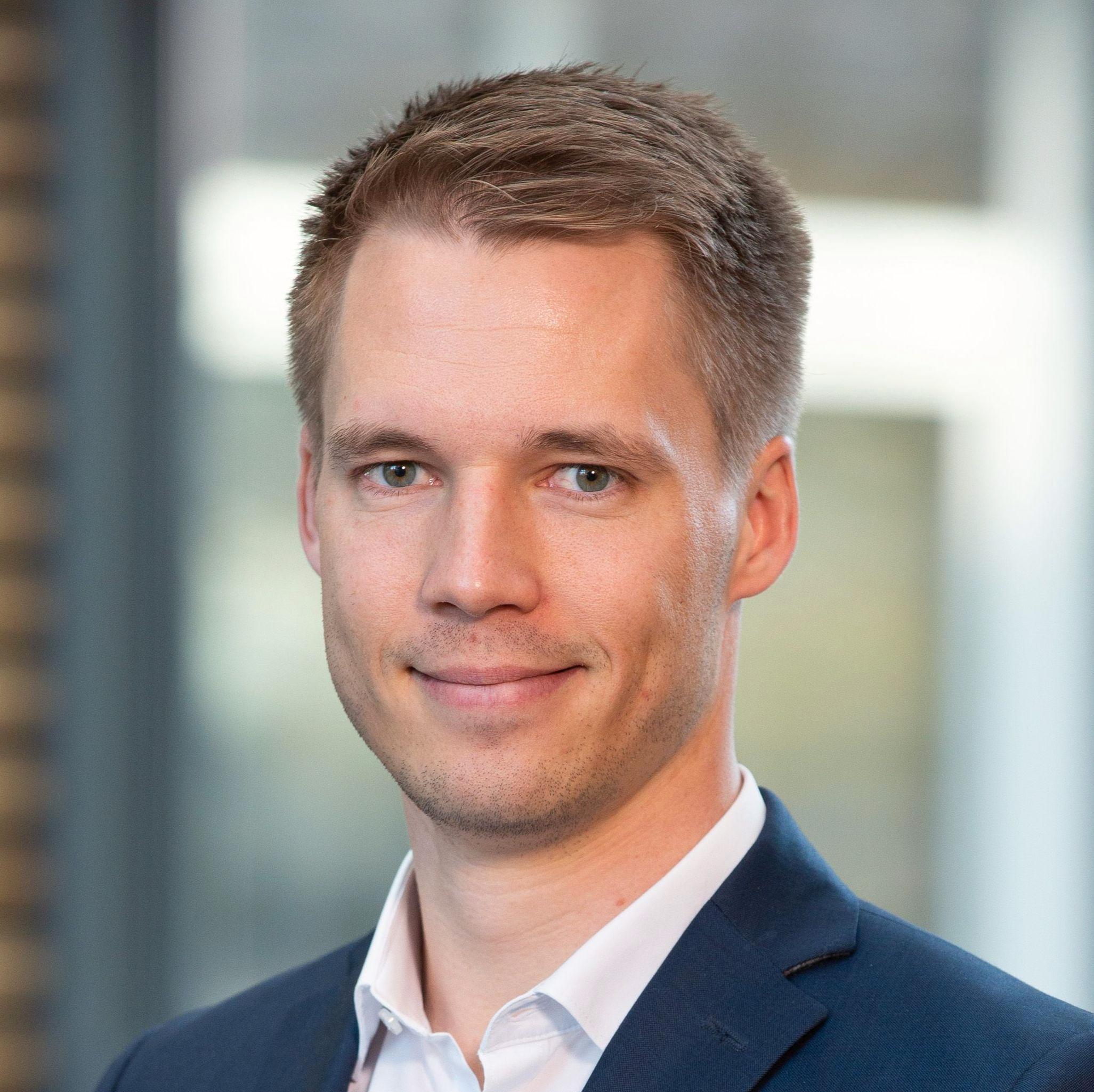 Contact-Kindler-Lars.jpg?nowebp=1