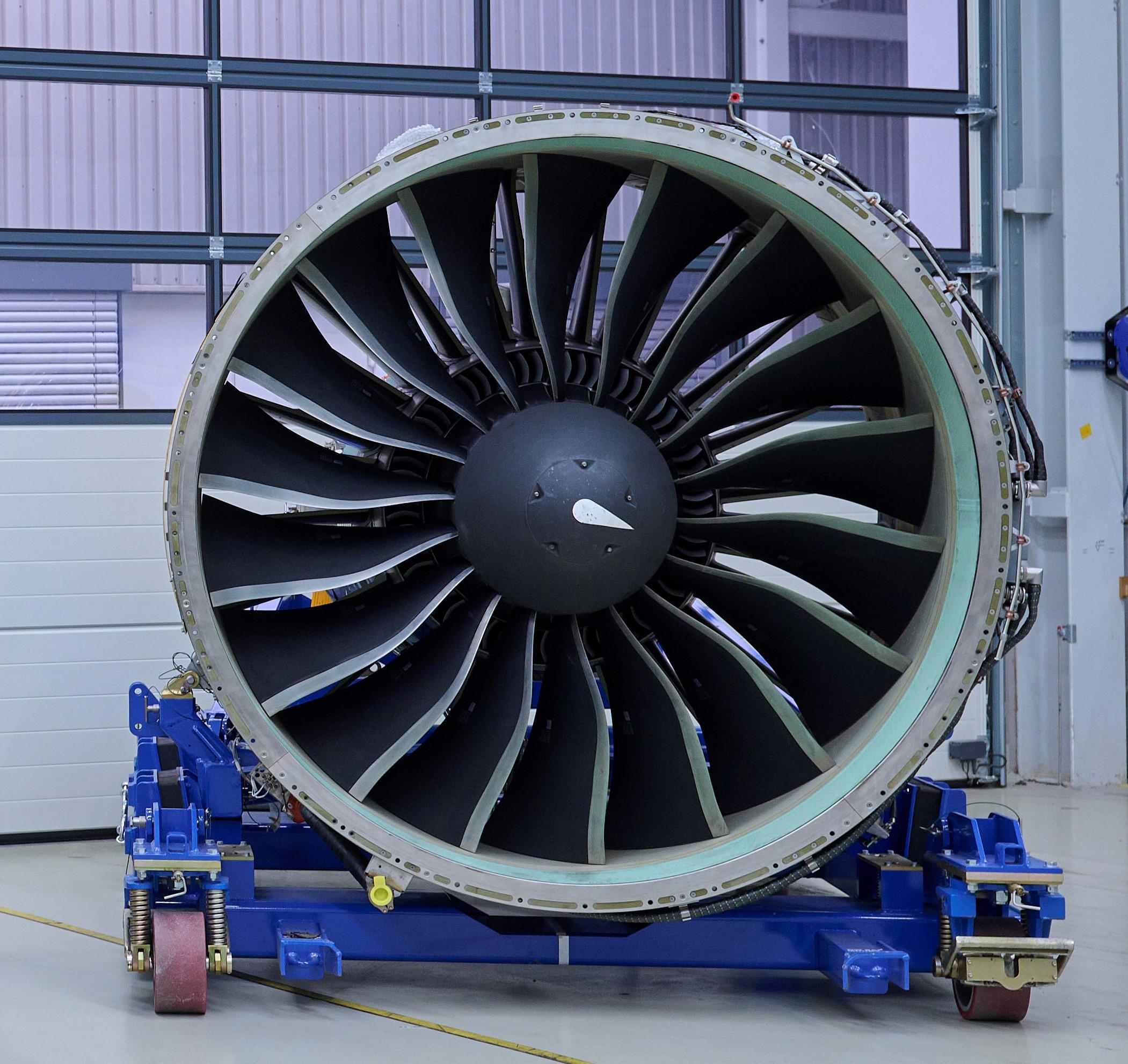 PW1500G.jpg?nowebp=1